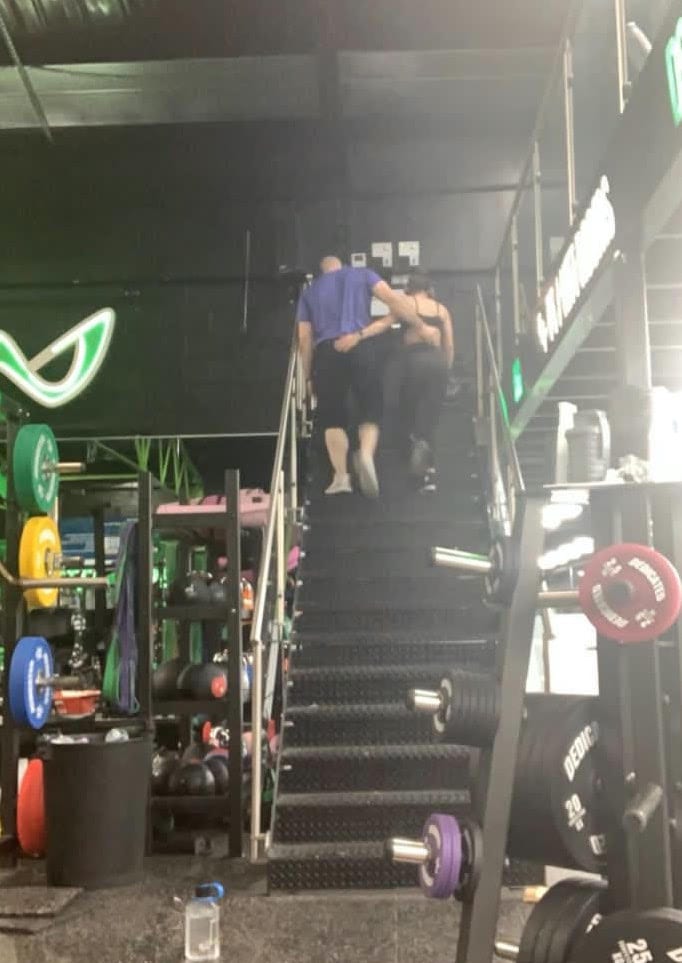 Kort and Chloe climb Everest for The Samaritans | The Guide Liverpool