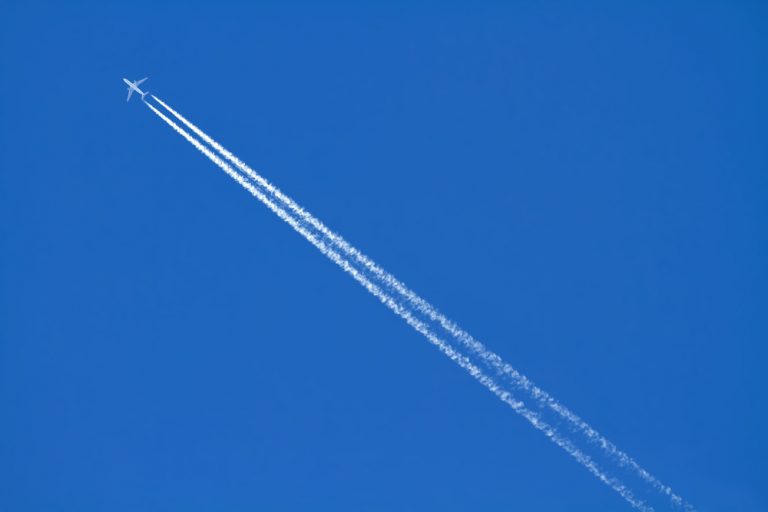 8 fascinating facts about flying you may not know | The Guide Liverpool