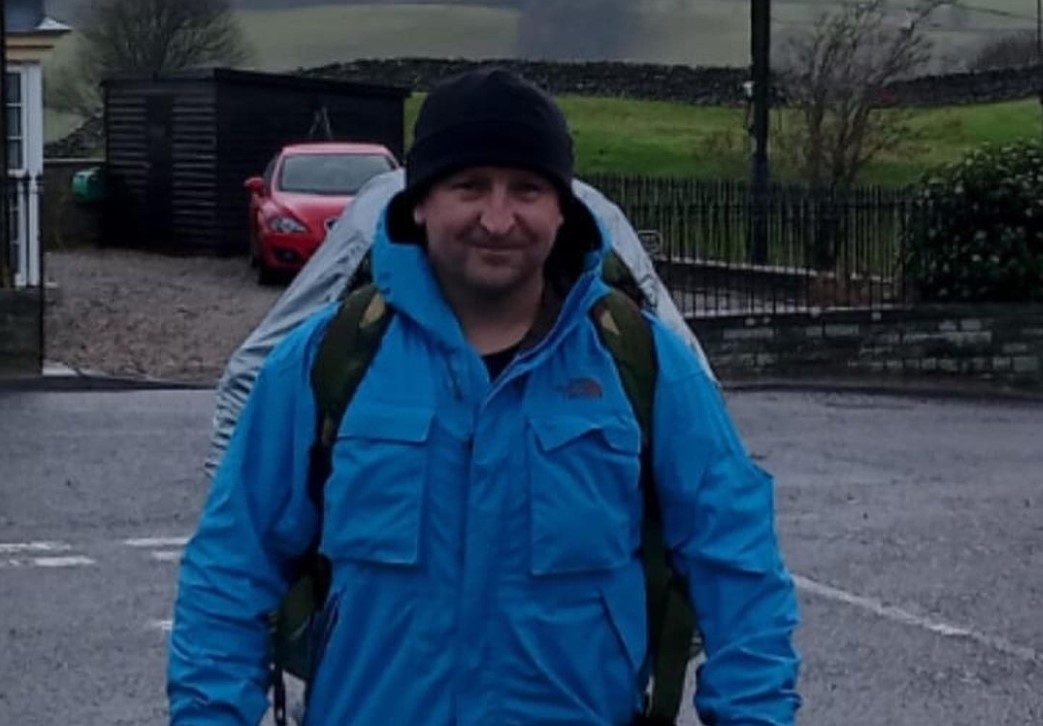 Meet the man who traveled 155 miles on foot and slept rough to raise ...
