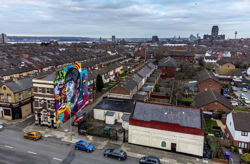 Look at the giant Ringo Starr mural on The Empress Pub in Toxteth | The ...